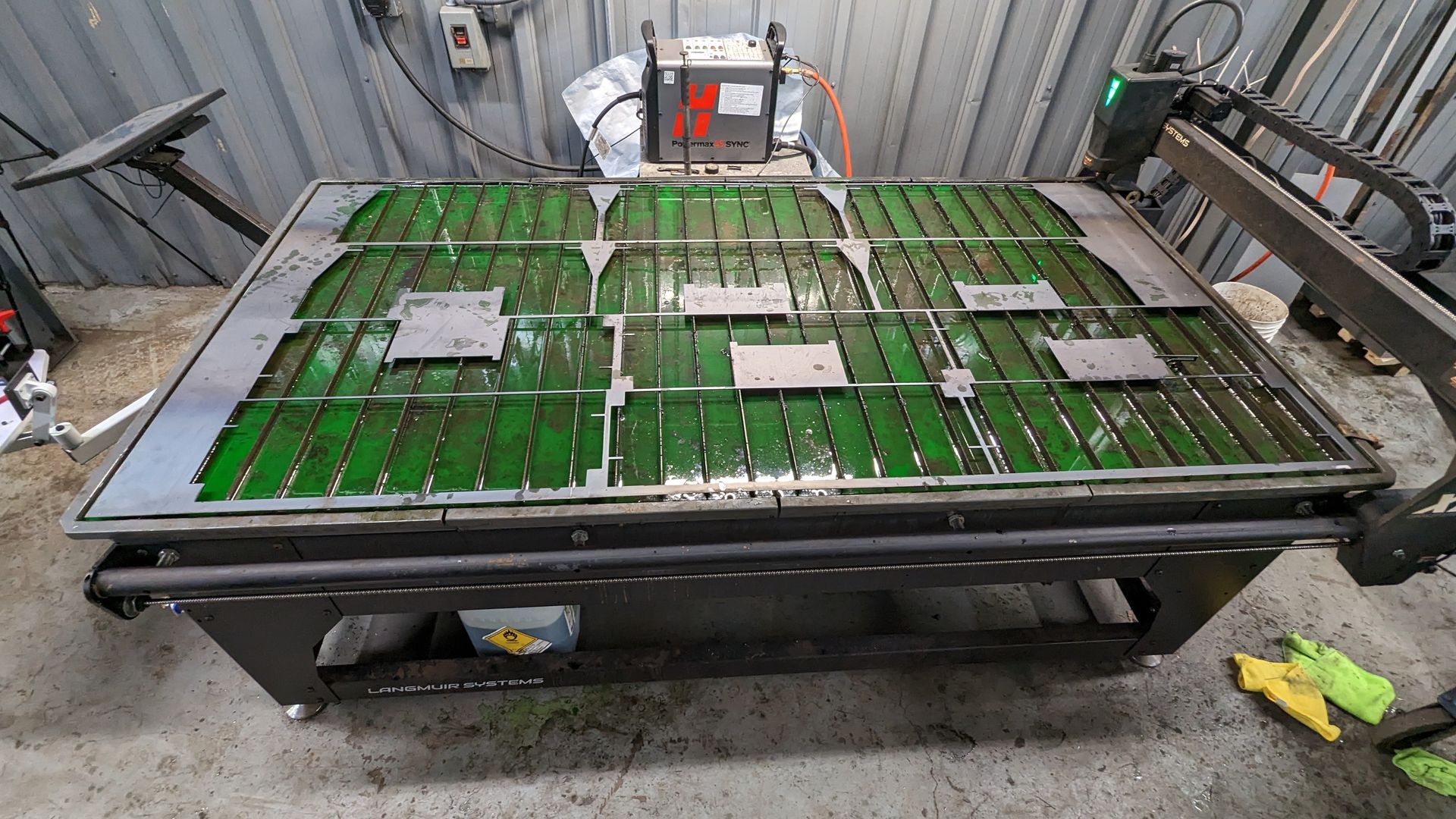 Custom Manufacturing Inc. | Comprehensive Manufacturing Capabilities